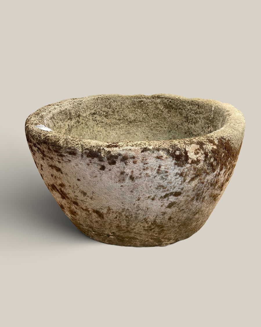 Fountains & Planters – Roam Homeware