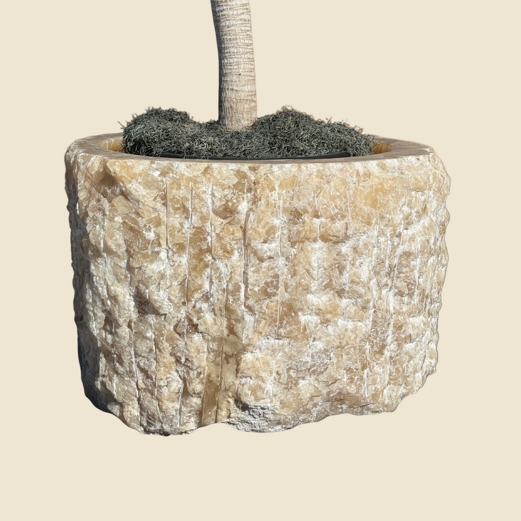 Fountains & Planters – Roam Homeware